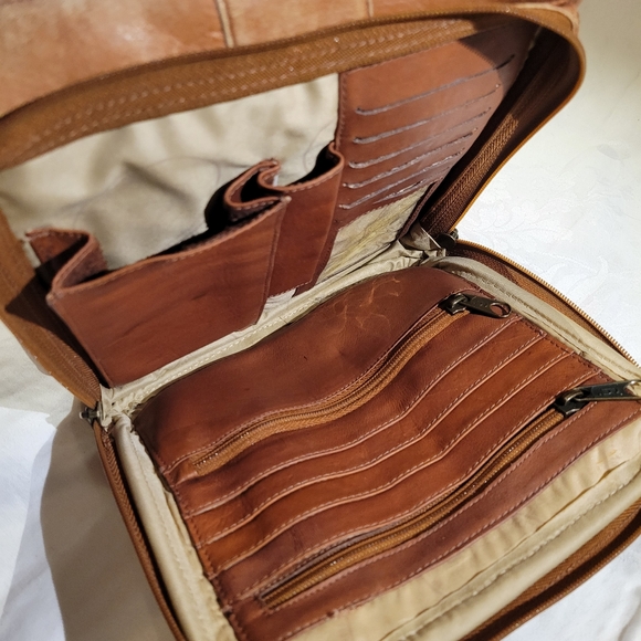 American Angel | Bags | Vintage American Angel Crossbody Bag | Poshmark